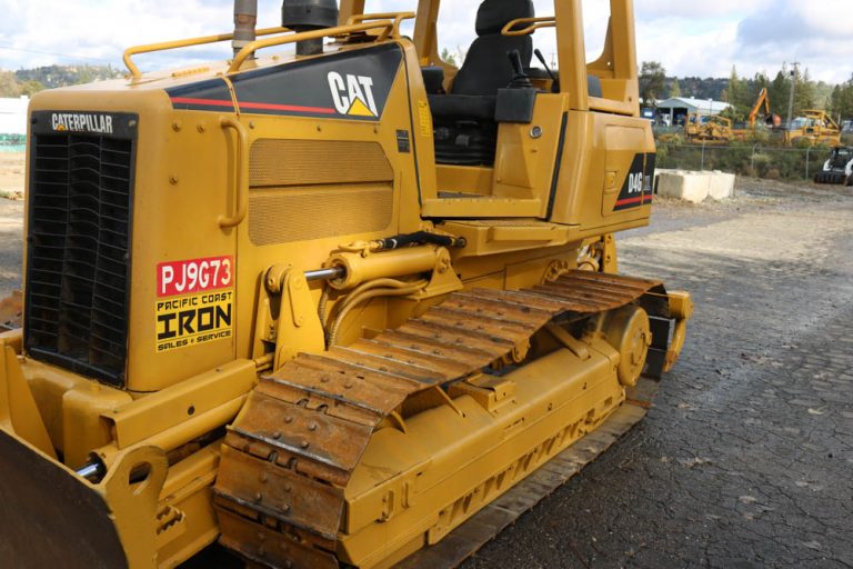 2007 CAT D4G XL DOZER-(SOLD) - Pacific Coast Iron - Used Heavy ...