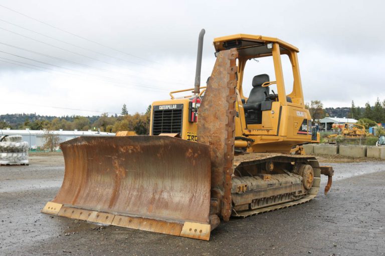 2006 CAT D4G XL DOZER-(SOLD) - Monster Iron- Used Heavy Equipment Dealer